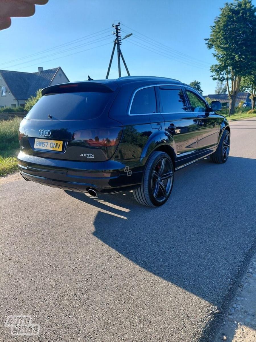 Audi Q7 2008 Marijampole, ar dzinēja tilpumu 4.20 L un nobraukumu 290 tūkst. km par 4195 €, foto 3 vietnē AUTOMOTO.COM.LV