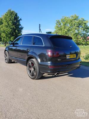Audi Q7 2008 Marijampole, ar dzinēja tilpumu 4.20 L un nobraukumu 290 tūkst. km par 4195 €, foto 4 vietnē AUTOMOTO.COM.LV