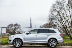 Ауди Ку 7 2009 в Рига, объемом двигателя 3.00 л и пробегом 390 тыс. км за 9990 €, фото 5 на AUTOMOTO.COM.LV