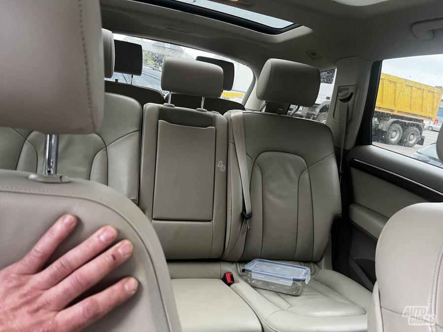 Audi Q7 2010 in Vilnius, with an engine capacity of 3.60 L and mileage of 266 thousand km for 6500 €, photo 1 on AUTOMOTO.COM.LV