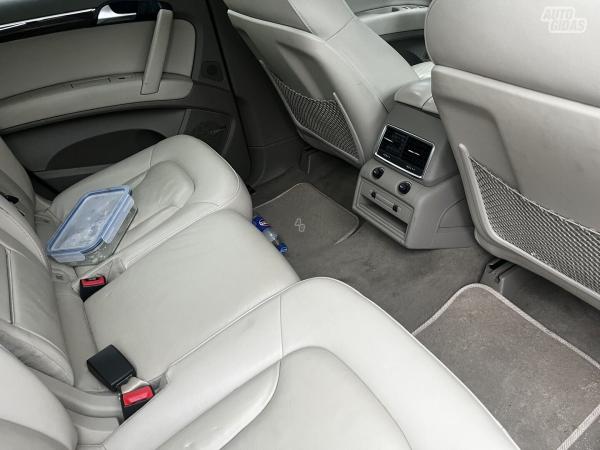 Audi Q7 2010 in Vilnius, with an engine capacity of 3.60 L and mileage of 266 thousand km for 6500 €, photo 7 on AUTOMOTO.COM.LV