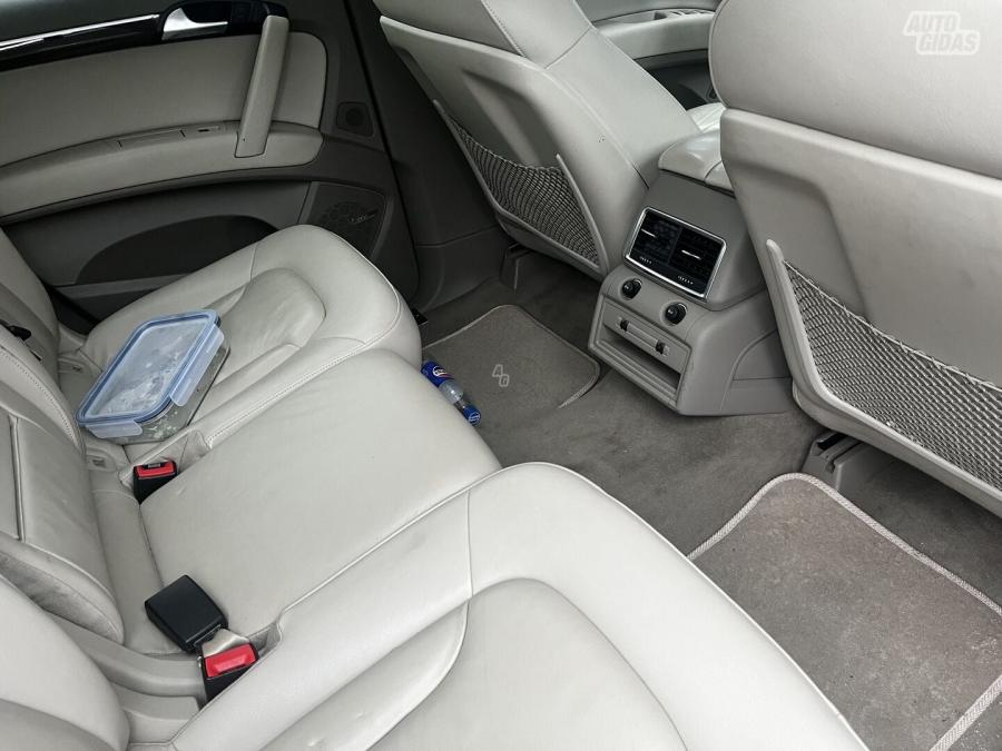 Audi Q7 2010 in Vilnius, with an engine capacity of 3.60 L and mileage of 266 thousand km for 6500 €, photo 8 on AUTOMOTO.COM.LV