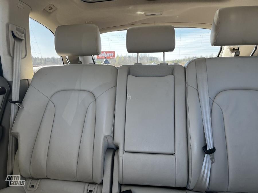 Audi Q7 2010 in Vilnius, with an engine capacity of 3.60 L and mileage of 266 thousand km for 6500 €, photo 15 on AUTOMOTO.COM.LV