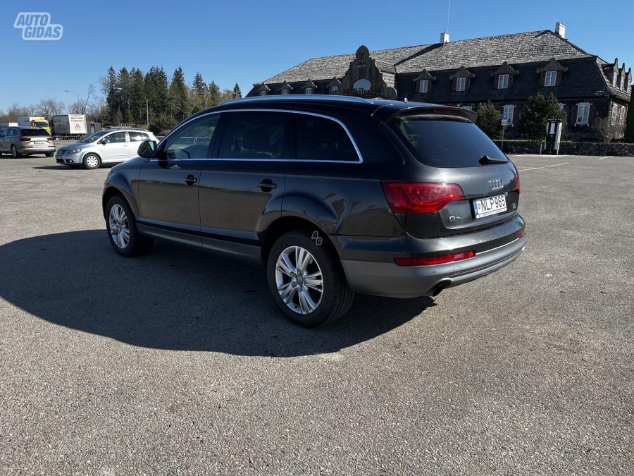 Audi Q7 2010 in Vilnius, with an engine capacity of 3.60 L and mileage of 266 thousand km for 6500 €, photo 17 on AUTOMOTO.COM.LV