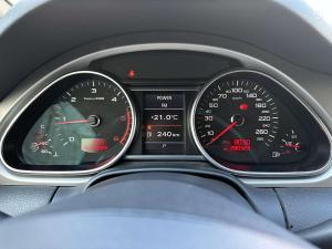 Audi Q7 2010 in Vilnius, with an engine capacity of 2.97 L and mileage of 280 thousand km for 7800 €, photo 8 on AUTOMOTO.COM.LV