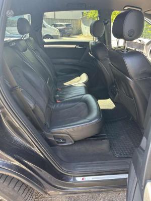 Audi Q7 2010 in Vilnius, with an engine capacity of 2.97 L and mileage of 280 thousand km for 7800 €, photo 13 on AUTOMOTO.COM.LV