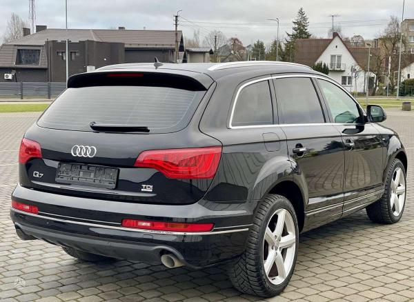Audi Q7 2011 in Raseiniai, with an engine capacity of 3.00 L and mileage of 211 thousand km for 7999 €, photo 9 on AUTOMOTO.COM.LV