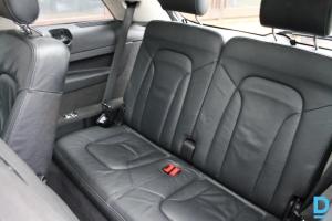Audi Q7 2011 in Riga, with an engine capacity of 3.00 L and mileage of 242 thousand km for 10900 €, photo 9 on AUTOMOTO.COM.LV