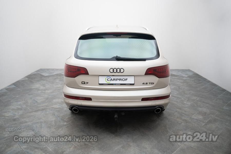 Audi Q7 2011 Tallina, ar dzinēja tilpumu 4.10 L un nobraukumu 270 tūkst. km par 12999 €, foto 6 vietnē AUTOMOTO.COM.LV