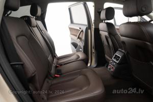 Audi Q7 2011 Tallina, ar dzinēja tilpumu 4.10 L un nobraukumu 270 tūkst. km par 12999 €, foto 10 vietnē AUTOMOTO.COM.LV