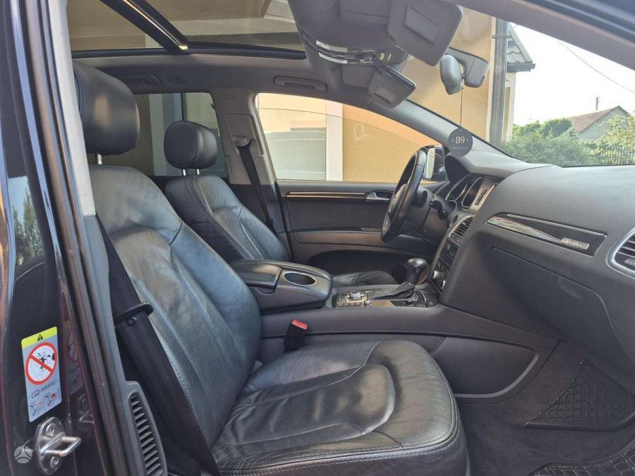 Audi Q7 2012 in Vilnius, with an engine capacity of 2.97 L and mileage of 390 thousand km for 8500 €, photo 13 on AUTOMOTO.COM.LV