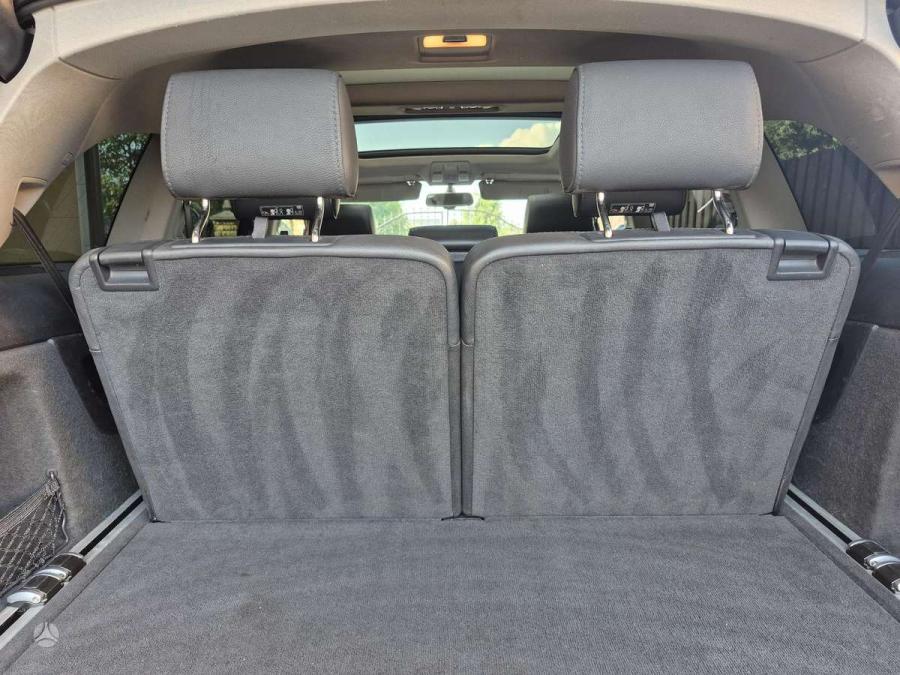 Audi Q7 2012 in Vilnius, with an engine capacity of 2.97 L and mileage of 390 thousand km for 8500 €, photo 17 on AUTOMOTO.COM.LV