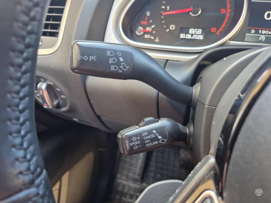 Audi Q7 2012 in Vilnius, with an engine capacity of 2.97 L and mileage of 390 thousand km for 8500 €, photo 23 on AUTOMOTO.COM.LV