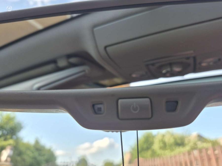 Audi Q7 2012 in Vilnius, with an engine capacity of 2.97 L and mileage of 390 thousand km for 8500 €, photo 33 on AUTOMOTO.COM.LV