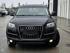 Audi Q7 2012 in Vilnius, with an engine capacity of 2.97 L and mileage of 301 thousand km for 9999 €, photo 8 on AUTOMOTO.COM.LV