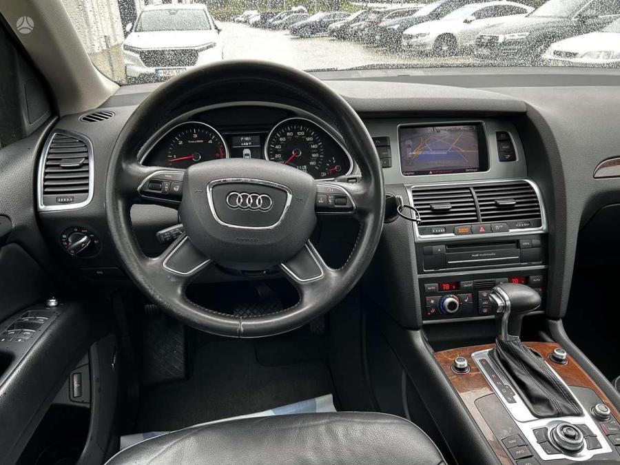 Audi Q7 2012 in Vilnius, with an engine capacity of 2.97 L and mileage of 301 thousand km for 9999 €, photo 14 on AUTOMOTO.COM.LV
