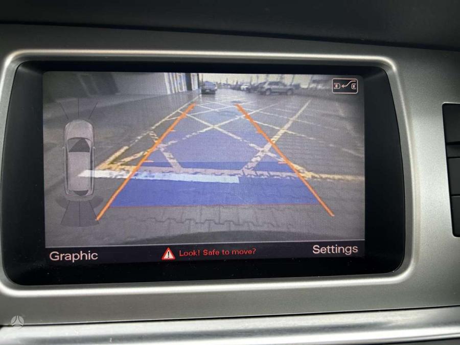 Audi Q7 2012 in Vilnius, with an engine capacity of 2.97 L and mileage of 301 thousand km for 9999 €, photo 17 on AUTOMOTO.COM.LV