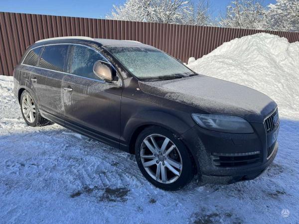 Audi Q7 2013 Viļņa, ar dzinēja tilpumu 2.97 L un nobraukumu 260 tūkst. km par 7400 €, foto 3 vietnē AUTOMOTO.COM.LV