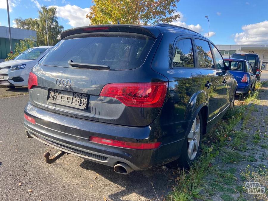 Audi Q7 2013 in Marijampole, with an engine capacity of 3.00 L and mileage of 299 thousand km for 5950 €, photo 4 on AUTOMOTO.COM.LV