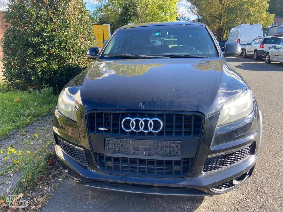 Audi Q7 2013 in Marijampole, with an engine capacity of 3.00 L and mileage of 299 thousand km for 5950 €, photo 6 on AUTOMOTO.COM.LV