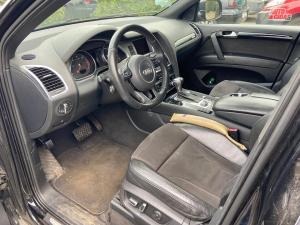 Audi Q7 2013 in Marijampole, with an engine capacity of 3.00 L and mileage of 299 thousand km for 5950 €, photo 16 on AUTOMOTO.COM.LV