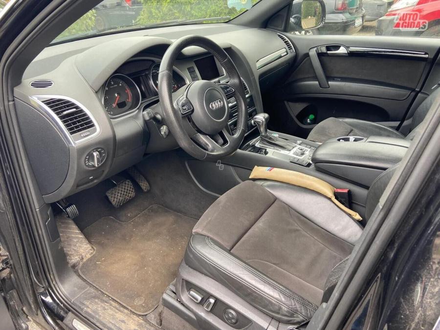 Audi Q7 2013 in Marijampole, with an engine capacity of 3.00 L and mileage of 299 thousand km for 5950 €, photo 16 on AUTOMOTO.COM.LV