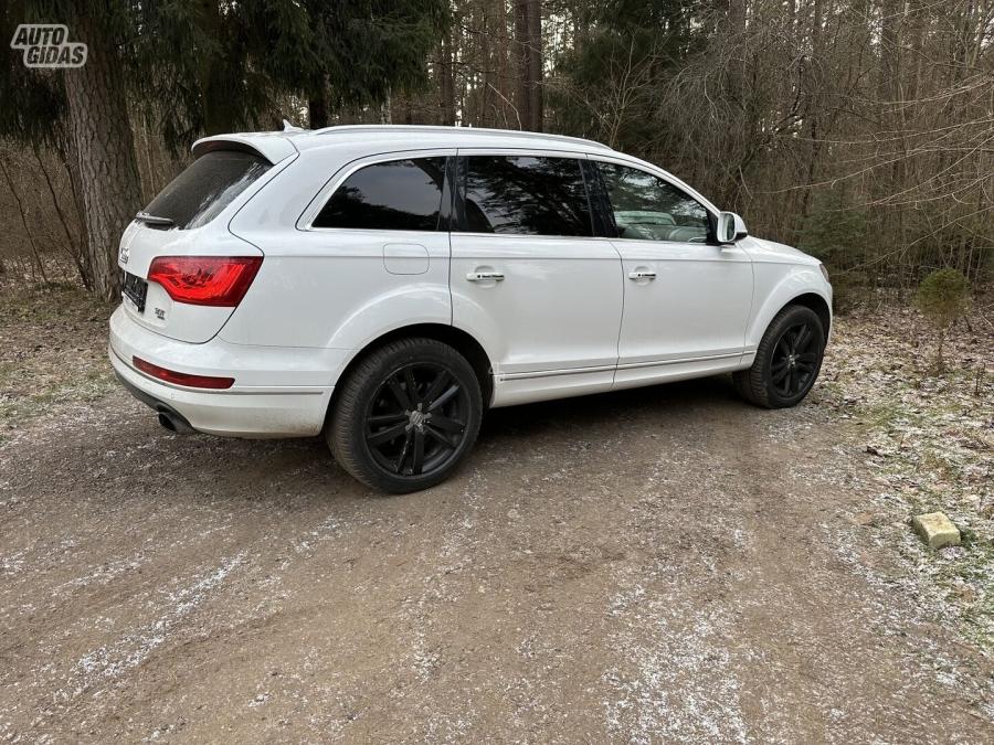 Audi Q7 2014 Viļņa, ar dzinēja tilpumu 3.00 L un nobraukumu 235 tūkst. km par 7300 €, foto 5 vietnē AUTOMOTO.COM.LV