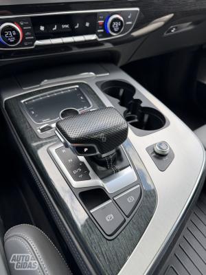 Audi Q7 2015 in Vilnius, with an engine capacity of 3.00 L and mileage of 290 thousand km for 28000 €, photo 22 on AUTOMOTO.COM.LV