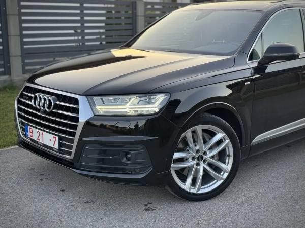 Audi Q7 2015 Jelgava, ar dzinēja tilpumu 3.00 L un nobraukumu 219 tūkst. km par 19500 €, foto 2 vietnē AUTOMOTO.COM.LV