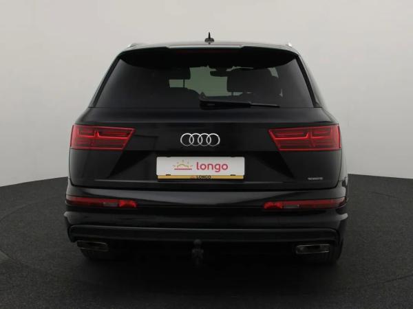 Audi Q7 2016 in Vilnius, with an engine capacity of 3.00 L and mileage of 233 thousand km for 25499 €, photo 5 on AUTOMOTO.COM.LV