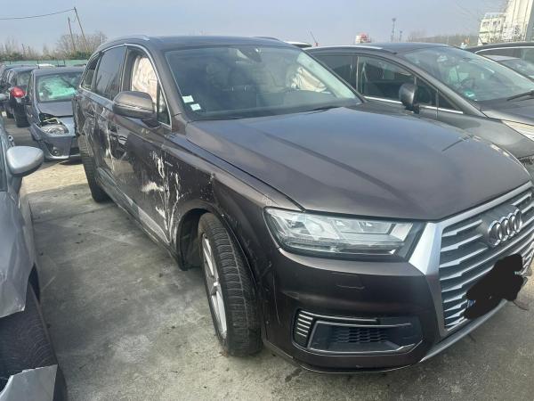 Audi Q7 2017 in Klaipeda, with an engine capacity of 3.00 L and mileage of 120 thousand km for 13500 €, photo 1 on AUTOMOTO.COM.LV