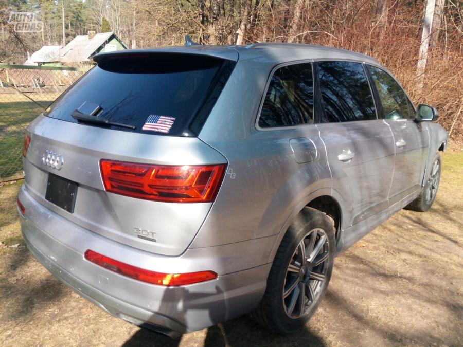 Audi Q7 2017 in Vilnius, with an engine capacity of 3.00 L and mileage of 230 thousand km for 12999 €, photo 5 on AUTOMOTO.COM.LV