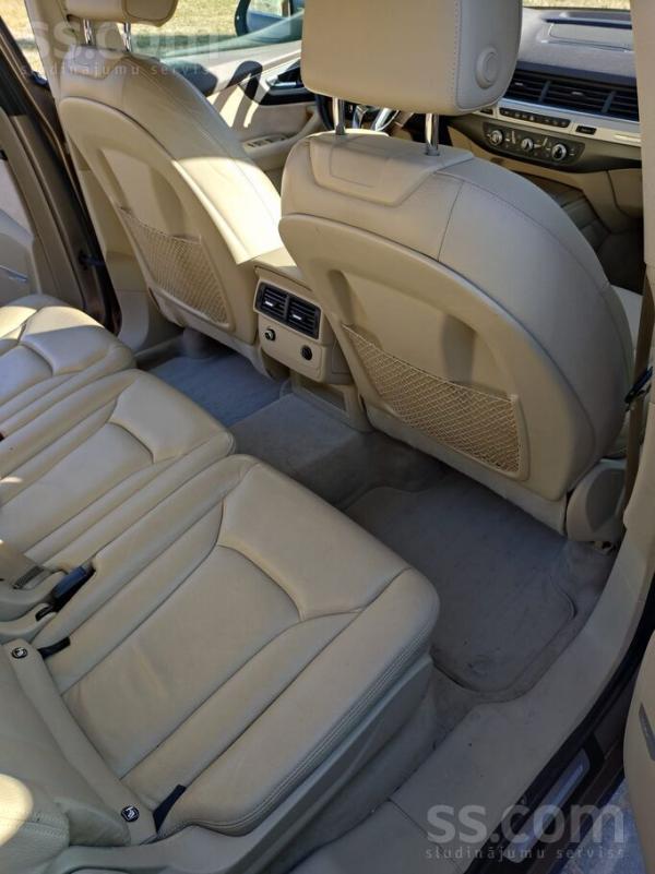 Audi Q7 2017 in Riga, with an engine capacity of 3.00 L and mileage of 372 thousand km for 21511 €, photo 8 on AUTOMOTO.COM.LV