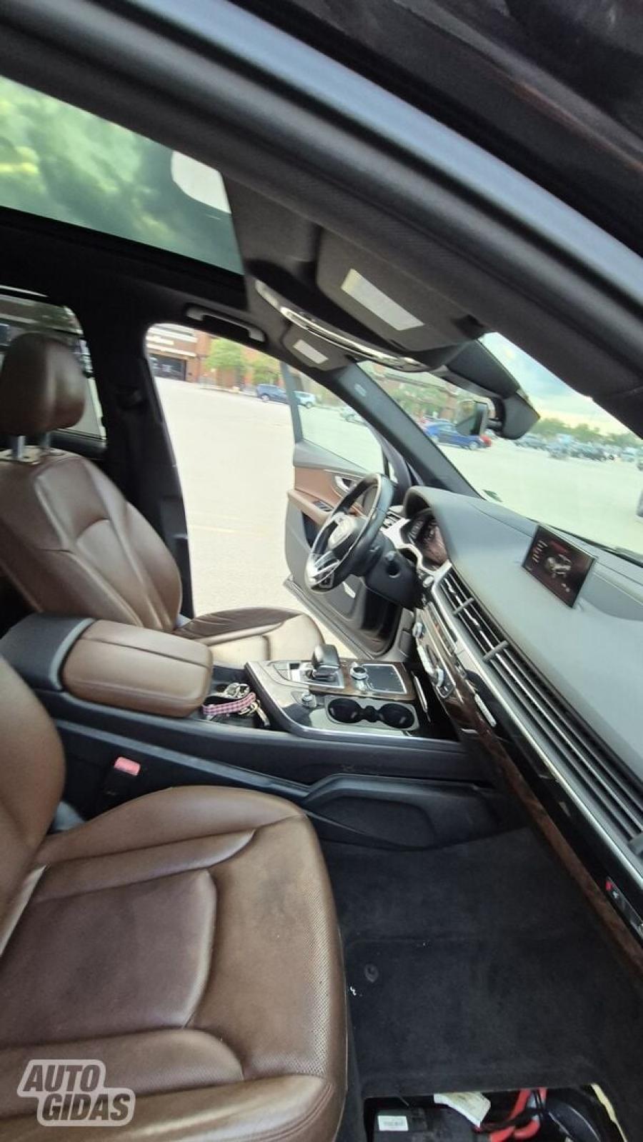 Audi Q7 2017 in Siauliai, with an engine capacity of 3.00 L and mileage of 184 thousand km for 12054 €, photo 4 on AUTOMOTO.COM.LV