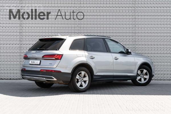 Audi Q7 2020 in Riga, with an engine capacity of 3.00 L and mileage of 230 thousand km for 33650 €, photo 4 on AUTOMOTO.COM.LV