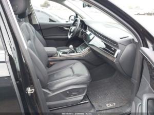 Audi Q7 2022 in Klaipeda, with an engine capacity of 0.00 L and mileage of 0 thousand km for 19300 €, photo 5 on AUTOMOTO.COM.LV