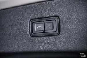 Audi Q7 2023 in Marijampole, with an engine capacity of 3.00 L and mileage of 35 thousand km for 51950 €, photo 17 on AUTOMOTO.COM.LV