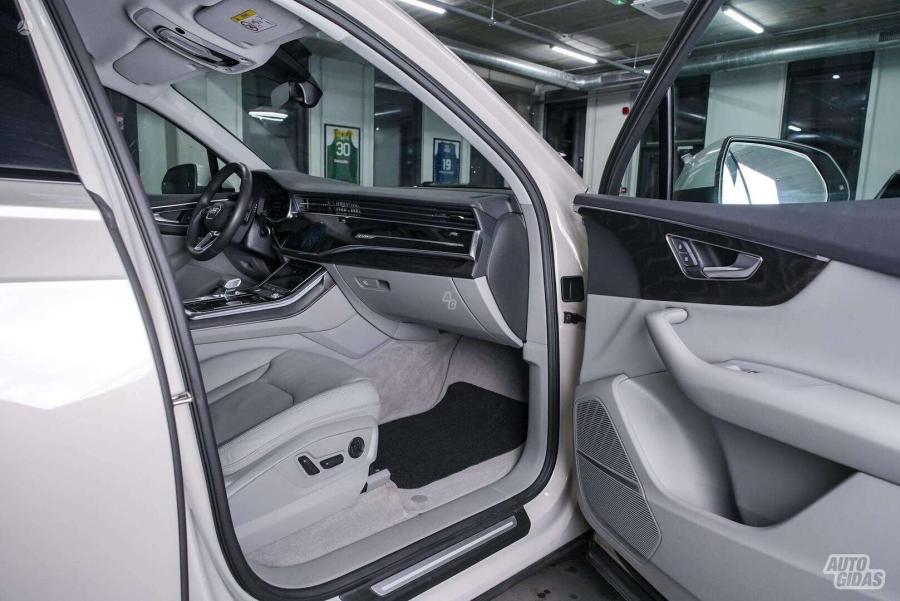 Audi Q7 2023 in Marijampole, with an engine capacity of 3.00 L and mileage of 35 thousand km for 51950 €, photo 37 on AUTOMOTO.COM.LV