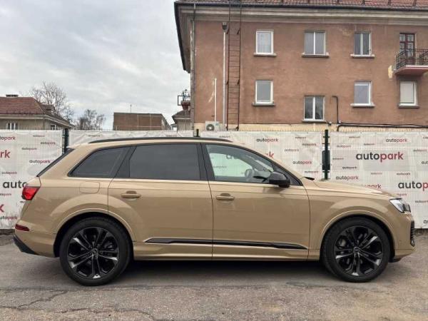 Audi Q7 2024 in Klaipeda, with an engine capacity of 3.00 L and mileage of 10 thousand km for 65700 €, photo 5 on AUTOMOTO.COM.LV