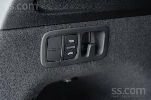Audi Q7 2025 Rīga, ar dzinēja tilpumu 3.00 L un nobraukumu 18 tūkst. km par 73900 €, foto 30 vietnē AUTOMOTO.COM.LV