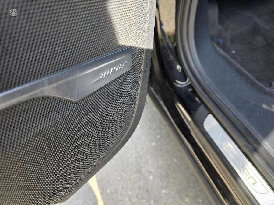 Melns Audi Q7 e-tron 2016 Kauņa, ar dzinēja tilpumu 3.00 L un nobraukumu 246 tūkst. km par 18800 €, foto 14 vietnē AUTOMOTO.COM.LV