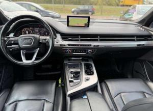 Black Audi Q7 e-tron 2016 in Kaunas, with an engine capacity of 3.00 L and mileage of 295 thousand km for 21900 €, photo 20 on AUTOMOTO.COM.LV