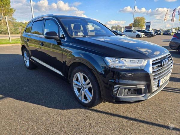 Черный Ауди Q7 e-tron 2016 в Рига, объемом двигателя 2.97 л и пробегом 352 тыс. км за 21000 €, фото 6 на AUTOMOTO.COM.LV