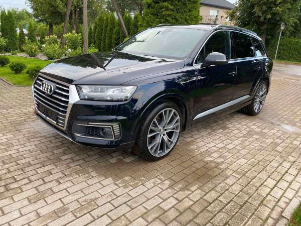 Синий Ауди Q7 e-tron 2016 в Шяуляй, объемом двигателя 3.00 л и пробегом 228 тыс. км за 25500 €, фото 1 на AUTOMOTO.COM.LV