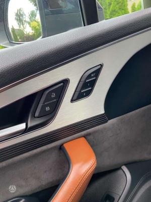 Синий Ауди Q7 e-tron 2016 в Шяуляй, объемом двигателя 3.00 л и пробегом 228 тыс. км за 25500 €, фото 17 на AUTOMOTO.COM.LV