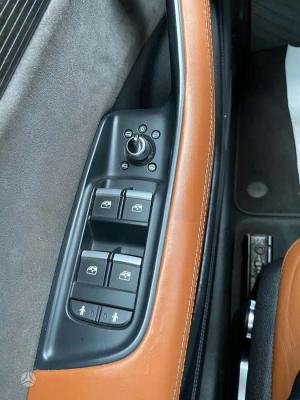 Синий Ауди Q7 e-tron 2016 в Шяуляй, объемом двигателя 3.00 л и пробегом 228 тыс. км за 25500 €, фото 21 на AUTOMOTO.COM.LV