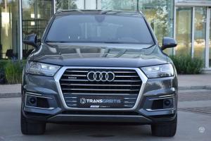 Pelēks Audi Q7 e-tron 2016 Viļņa, ar dzinēja tilpumu 3.00 L un nobraukumu 270 tūkst. km par 20500 €, foto 3 vietnē AUTOMOTO.COM.LV