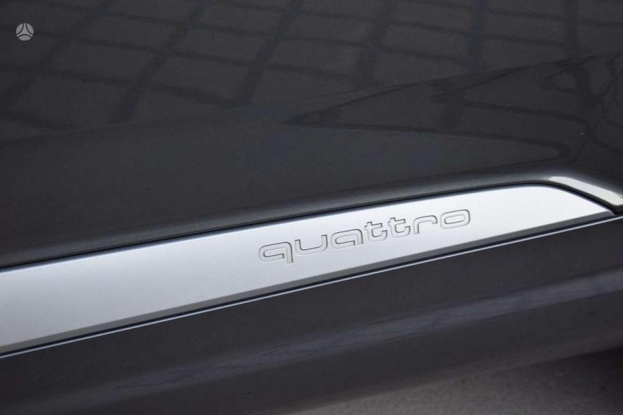 Pelēks Audi Q7 e-tron 2016 Viļņa, ar dzinēja tilpumu 3.00 L un nobraukumu 270 tūkst. km par 20500 €, foto 31 vietnē AUTOMOTO.COM.LV