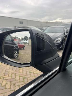 Grey Audi Q7 e-tron 2016 in Vilnius, with an engine capacity of 0.00 L and mileage of 256 thousand km for 14500 €, photo 14 on AUTOMOTO.COM.LV