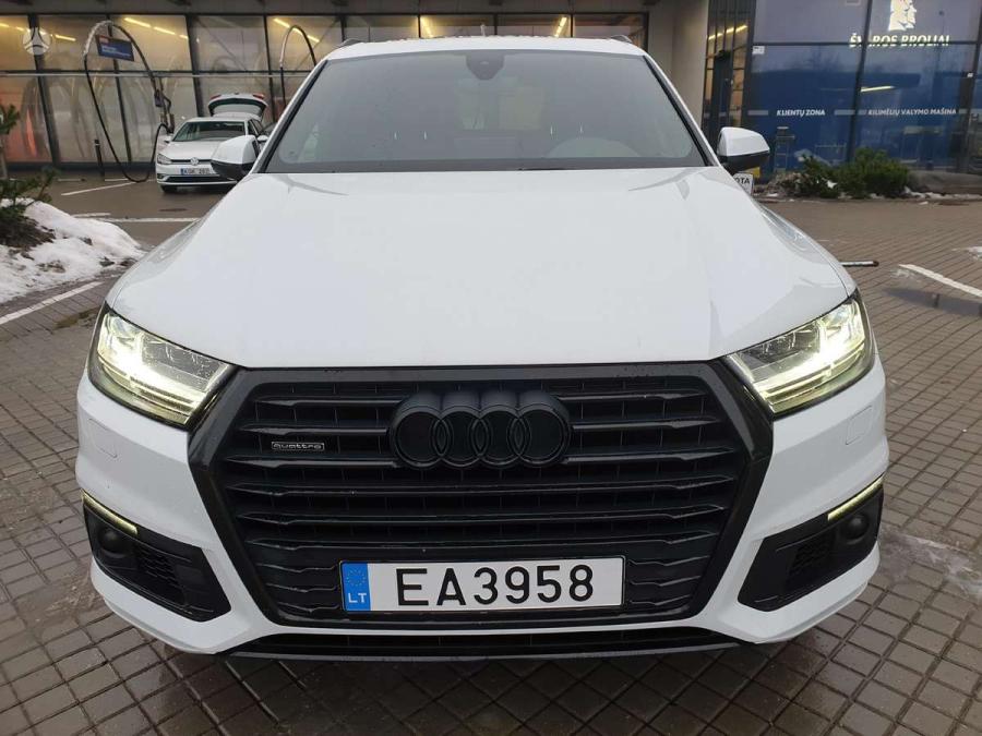 Balts Audi Q7 e-tron 2016 Viļņa, ar dzinēja tilpumu 3.00 L un nobraukumu 193 tūkst. km par 35000 €, foto 3 vietnē AUTOMOTO.COM.LV